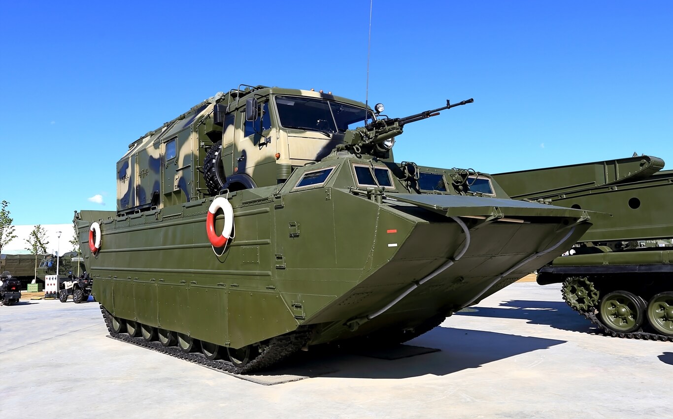 10 pomysłów na prezenty na Święta dla taty - Jazda amfibią wojskową ...